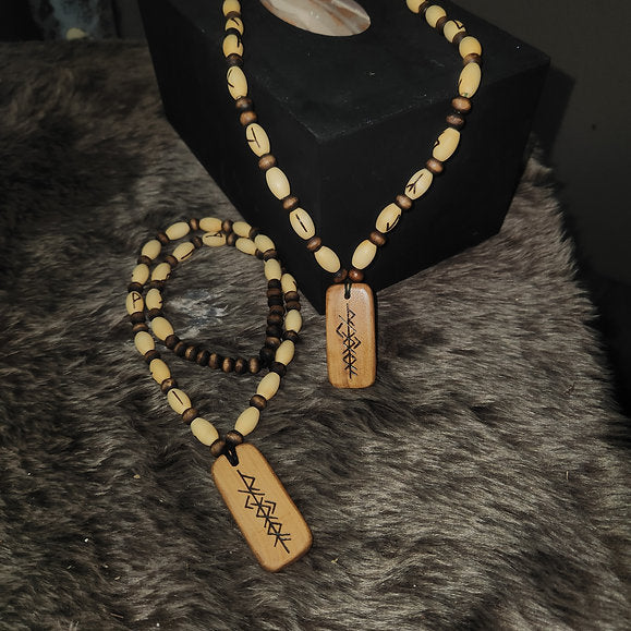 Nordic Meditation Necklace – Lyllith & The Rune Guy