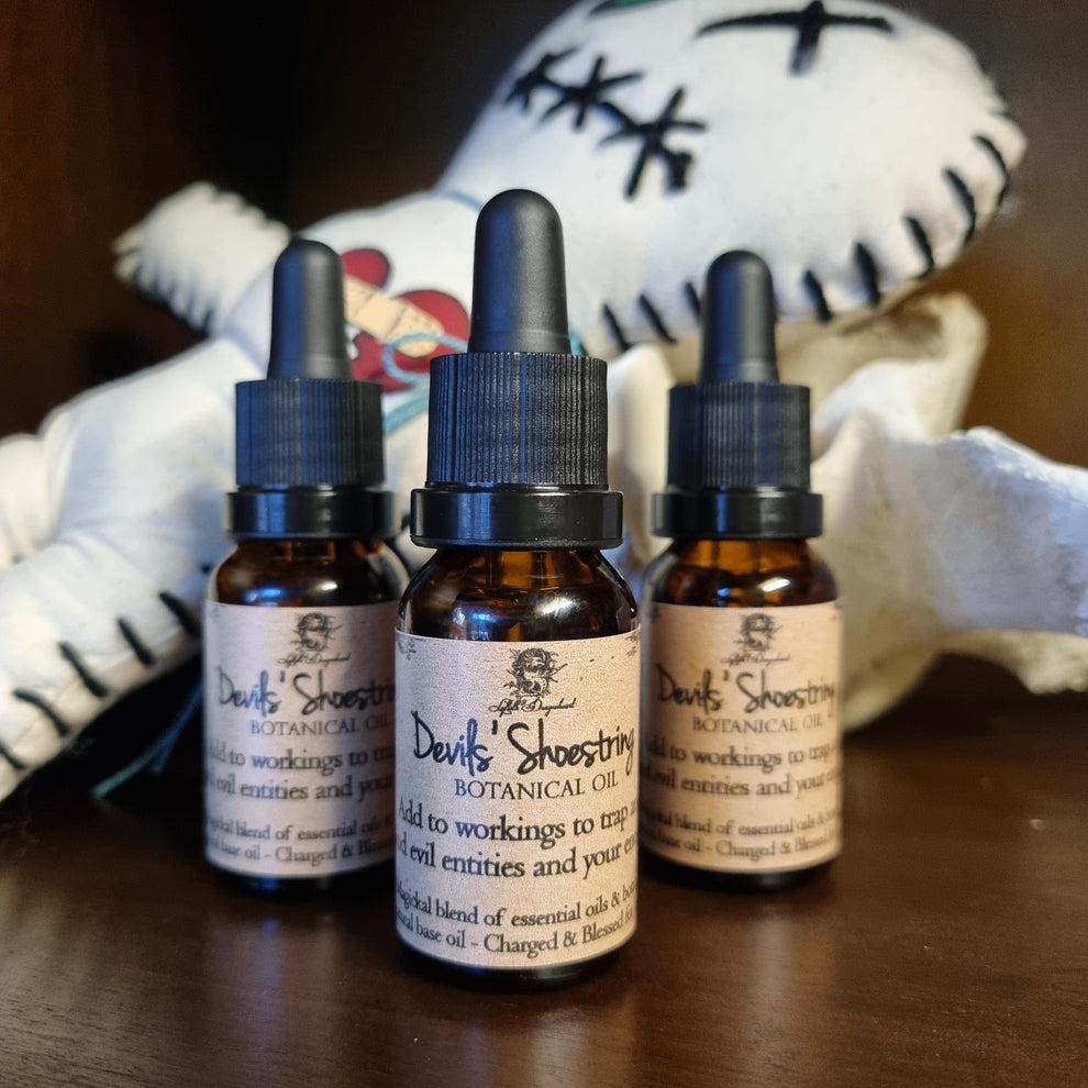 Devils Shoestring Oil – Lyllith & The Rune Guy